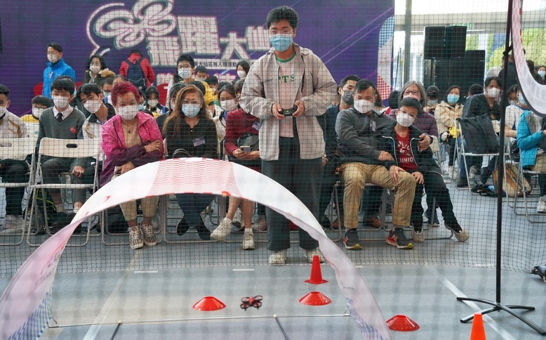 Drone Racing Battlefield in Lok Fu Place