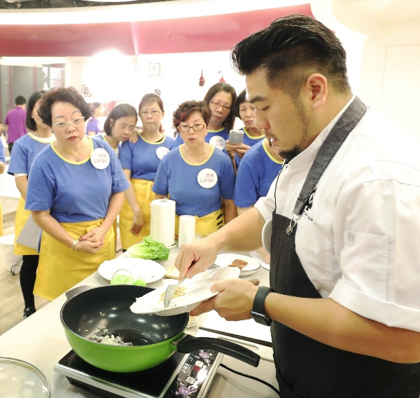 Celebrity Chef Christian Yang for a New Series of “Eat and Play ...