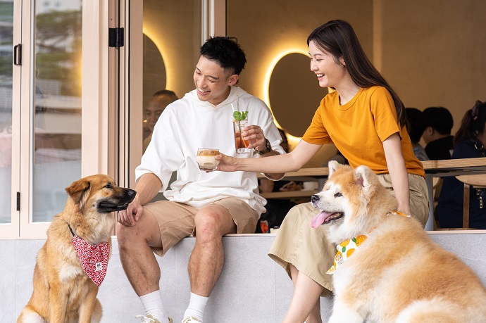 Tai Yuen Commercial Centre Opens the Enormous New Pet-Friendly Garden ...
