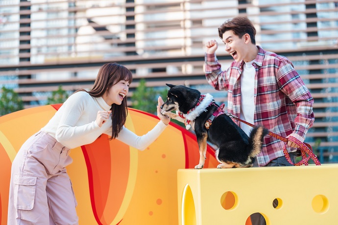 Tai Yuen Commercial Centre Presents Play Eat Tai Yuen Christmas Pawty