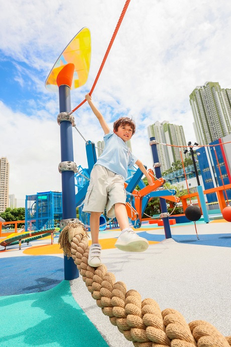 Sau Mau Ping Shopping Centre unveils "Geometric Wonderzoo" Featuring 2. ...